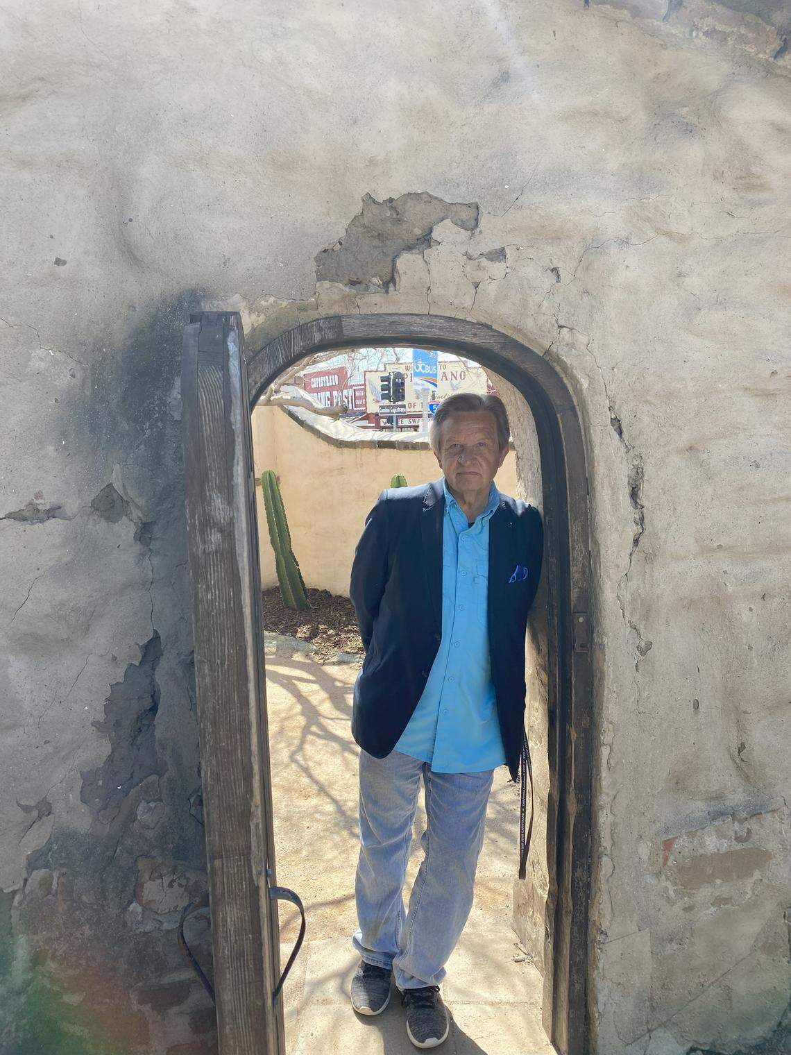 Veteran Wichita actor, teacher Tom Frye sets ‘Stages' in his memoir