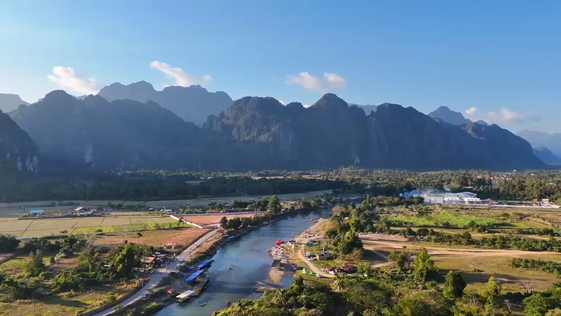 Vang Vieng - Discover the Heart of Adventure