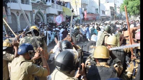 Bareilly police to announce rewards on 12 accused