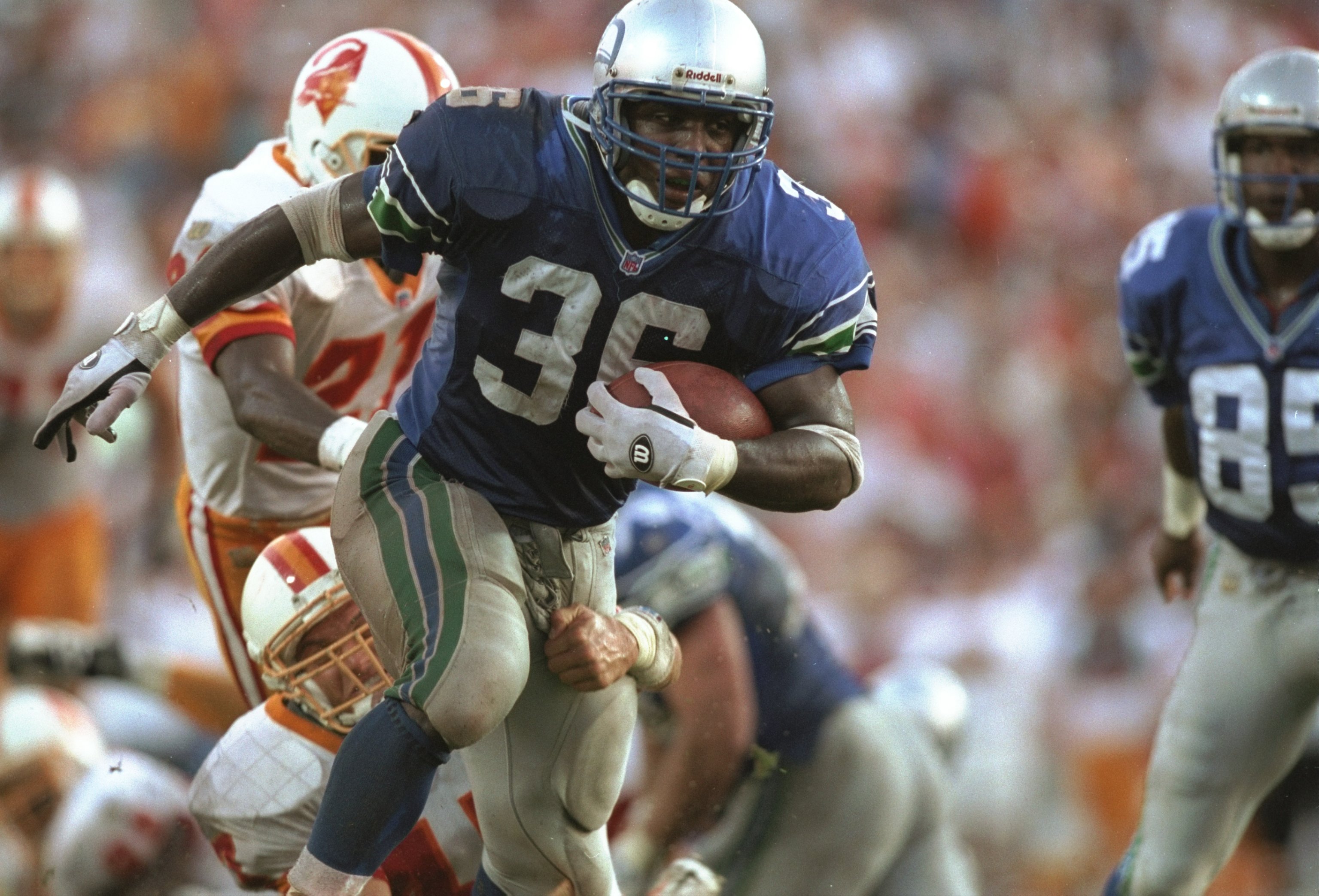 Pre-Snap Reads 10/5: Seahawks vs. Buccaneers! Step To!