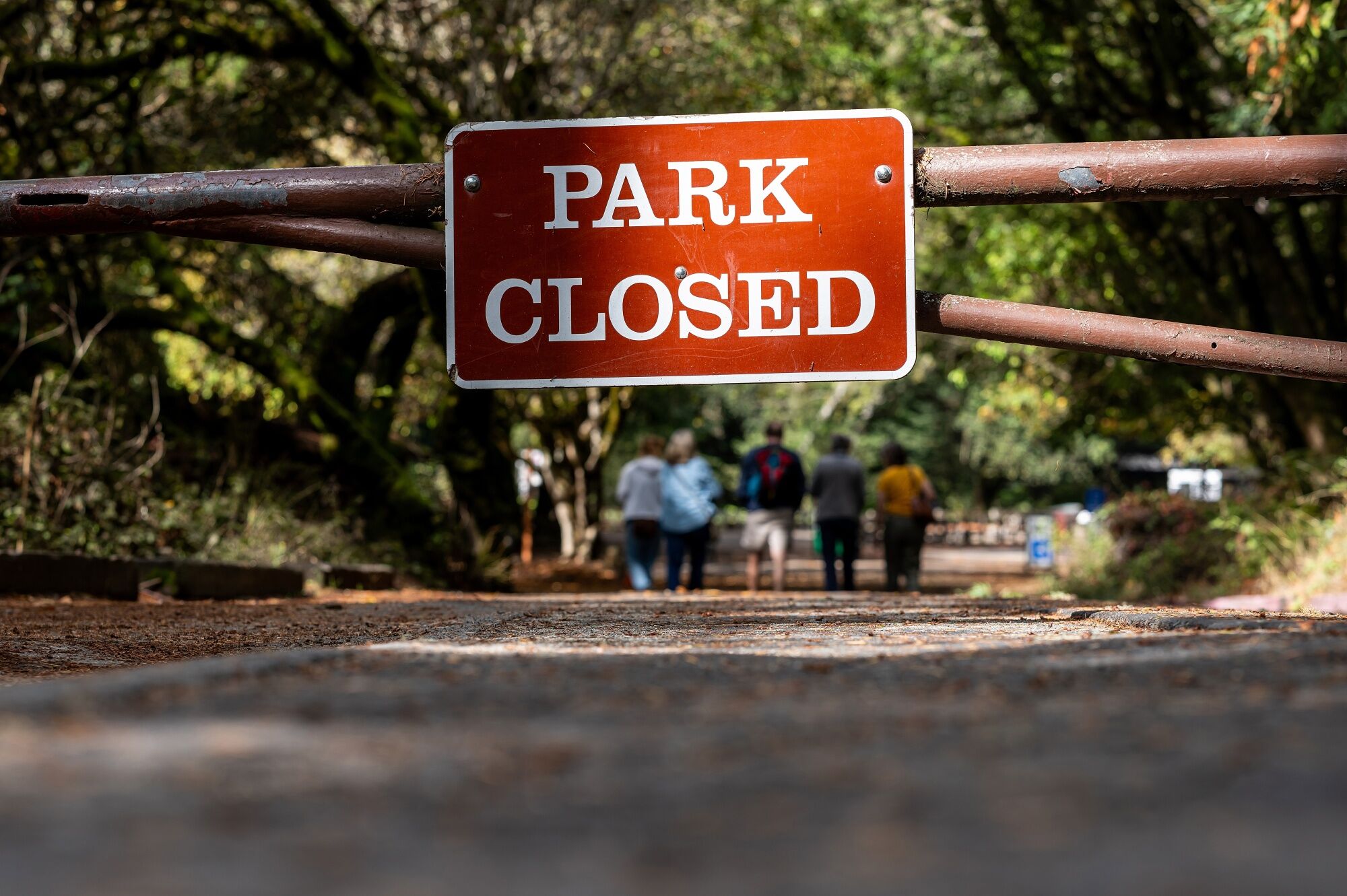 Federal Layoff Risk Shifts to Monday as Unions Go to Court