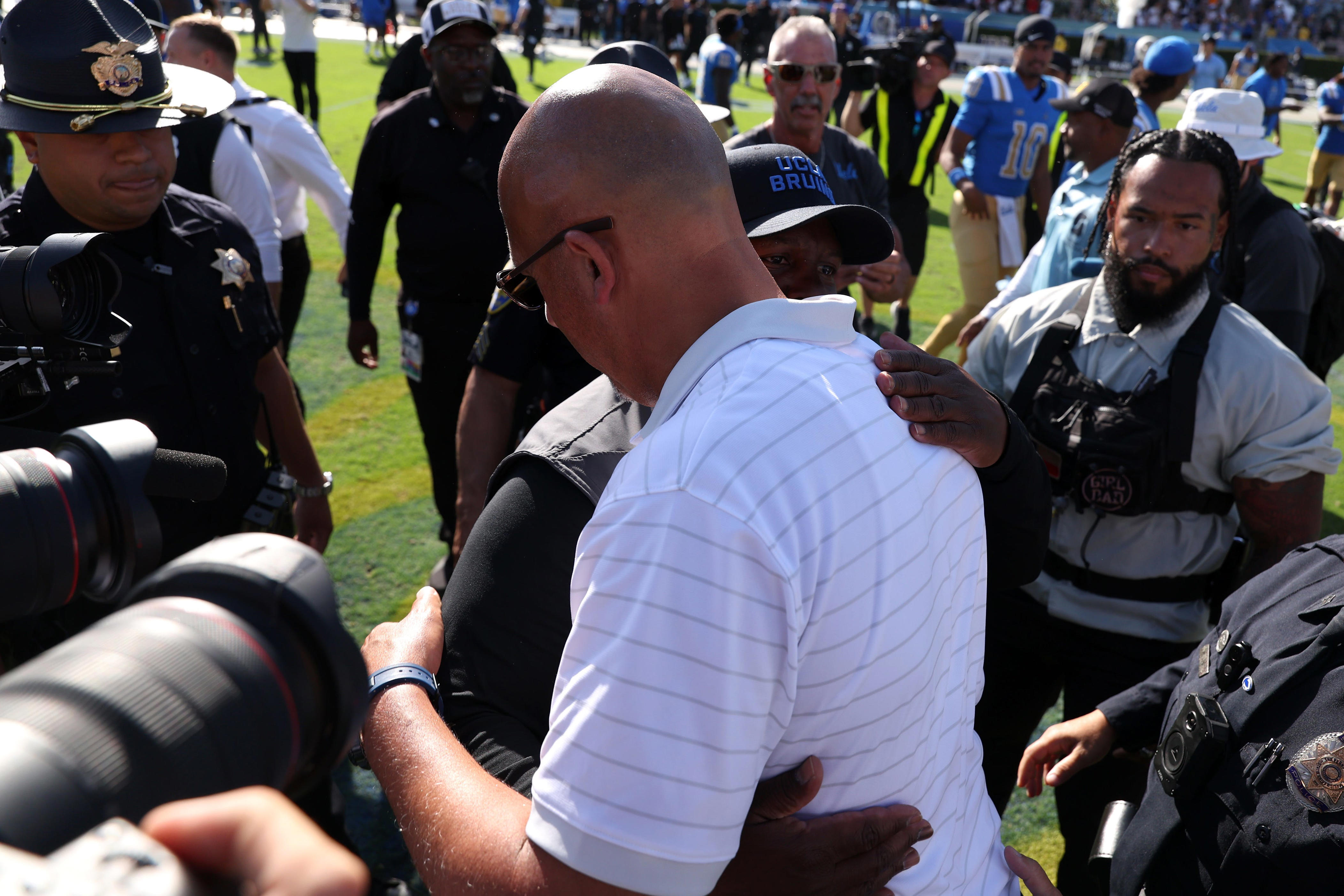 Jerry Neuheisel got carried off the field, but Tim Skipper lifted the ...