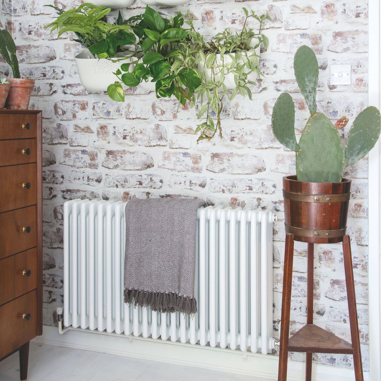 This is the exact date to turn your heating on in 2025, according to ...