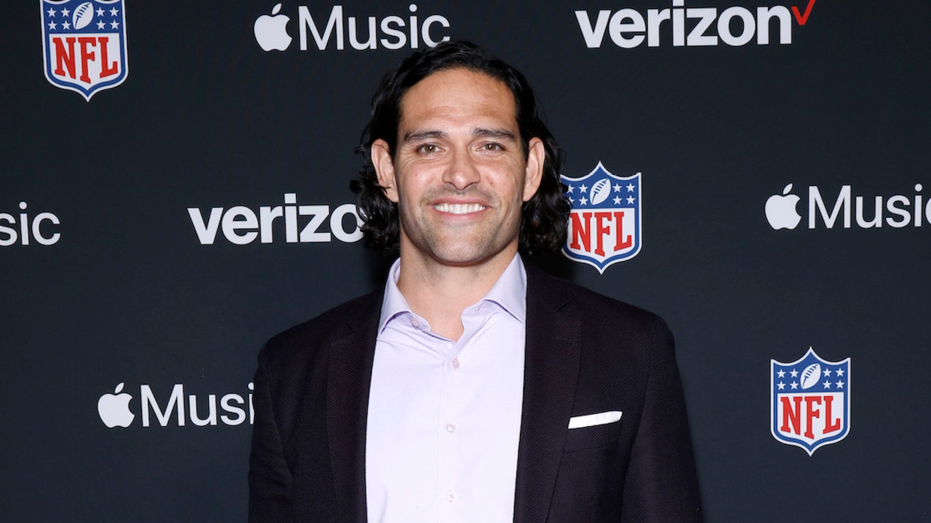Ex mariscal de campo de la NFL Mark Sánchez apuñalado, trasladado de ...