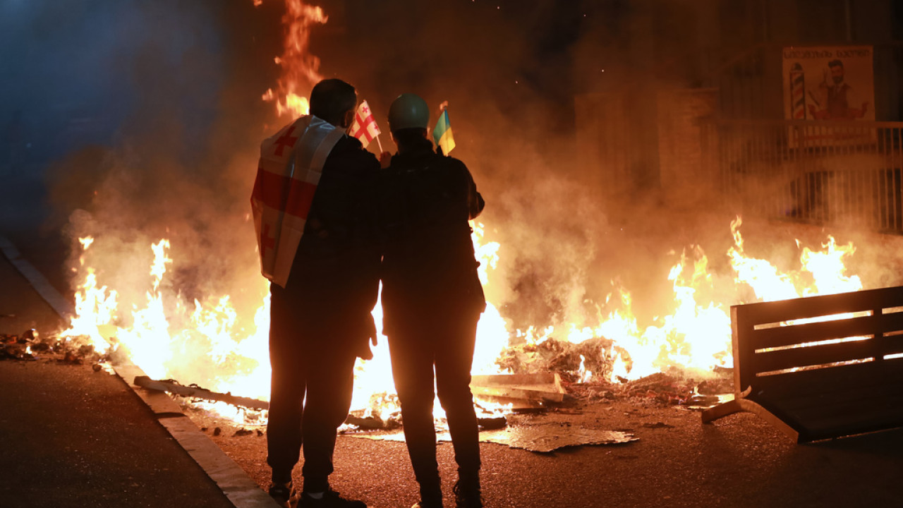 Ο πρωθυπουργός της Γεωργίας κατηγορεί την ΕΕ ότι παρεμβαίνει στη χώρα ...