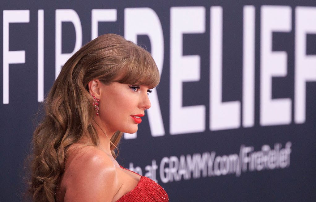 Taylor Swift devient la première artiste féminine à vendre plus de 100 millions d’albums