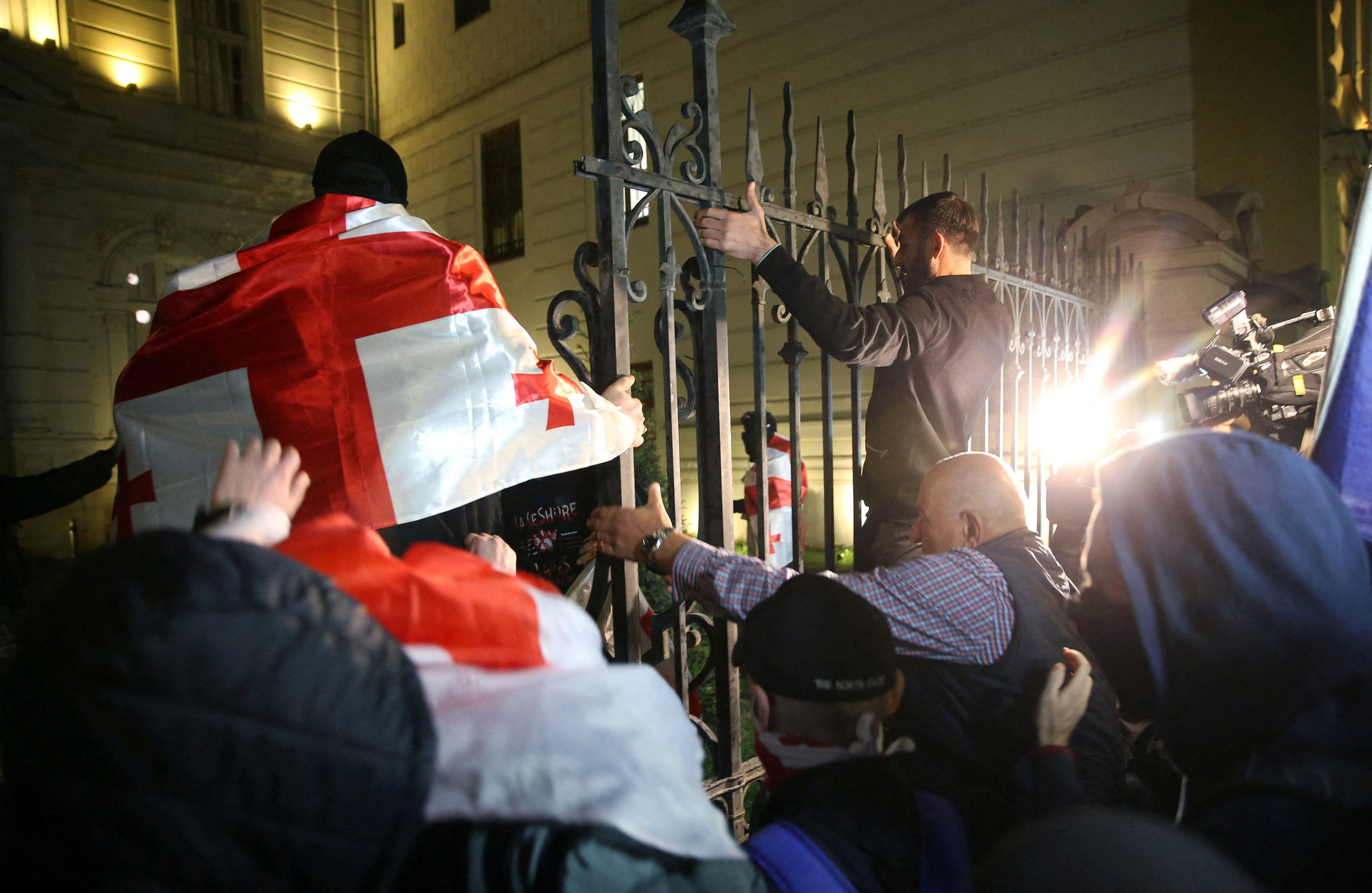 Georgia PM says storming of presidential palace aimed at overthrowing gov’t