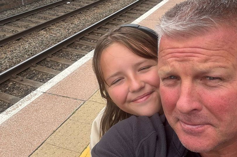 Dad and daughter 'abandoned' by TUI after plane crash diverts flight