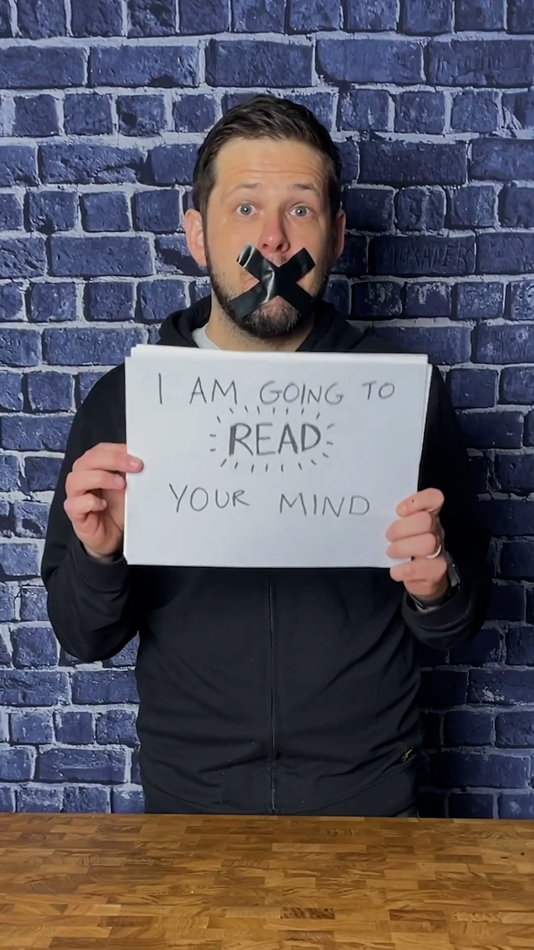 Silent Mind Reading Trick