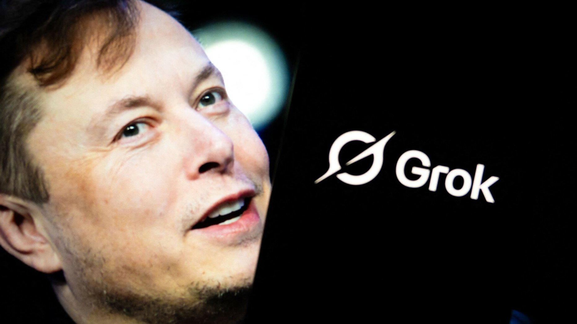 Elon Musk ma już pół biliona dolarów majątku. Teraz chce uczyć ...