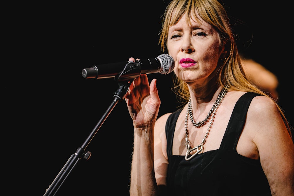 München-Konzert von Suzanne Vega: Warum die Sängerin niemals weiß trägt