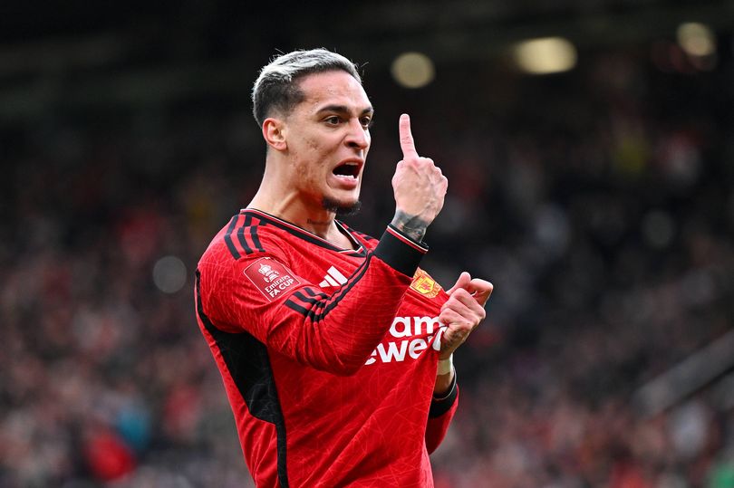 Antony makes Liverpool admission in response to Man United question ...