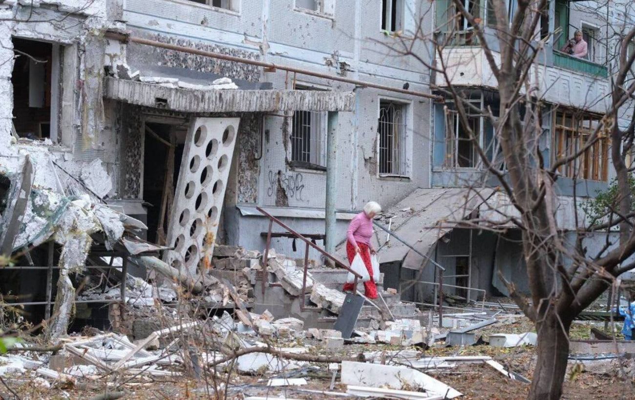 Ukraine hit by massive Russian assault: Blackouts, fires, and ...