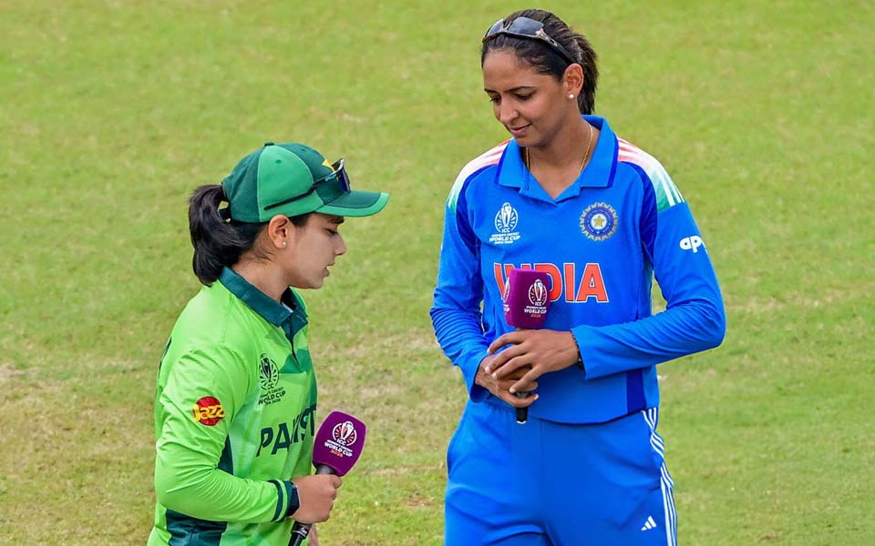Women’s World Cup 2025: Harmanpreet Kaur, Fatima Sana avoid handshake ...