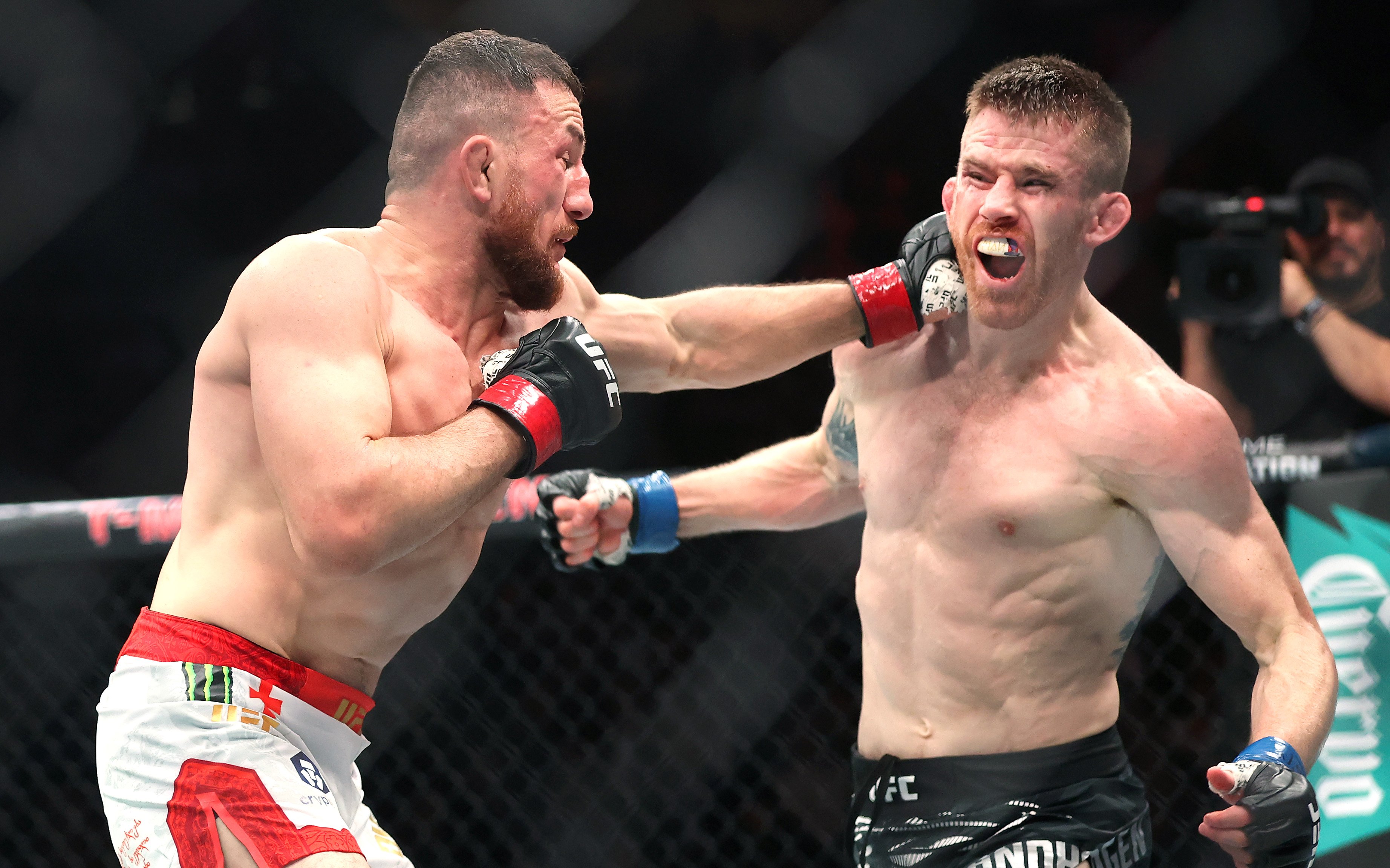 UFC 320 results: Alex Pereira inflicts revenge in Magomed Ankalaev ...