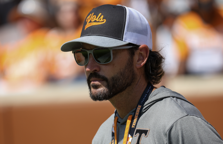 Tennessee baseball coach Tony Vitello responds to rumors that he's ...