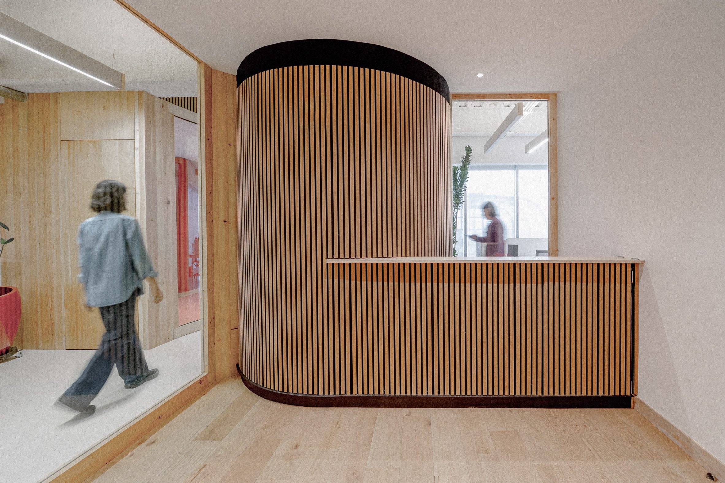 Talacha Studio adds warm touches to customs agents HQ in Mexico City