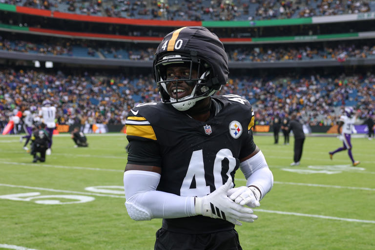 Some NFL players have larger helmets: Here’s why