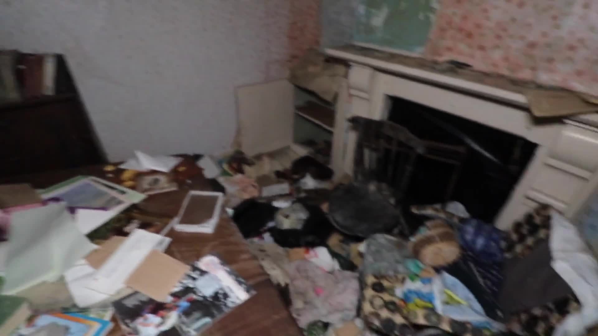 Found a house forgotten for 30 years — everything left behind since 1989