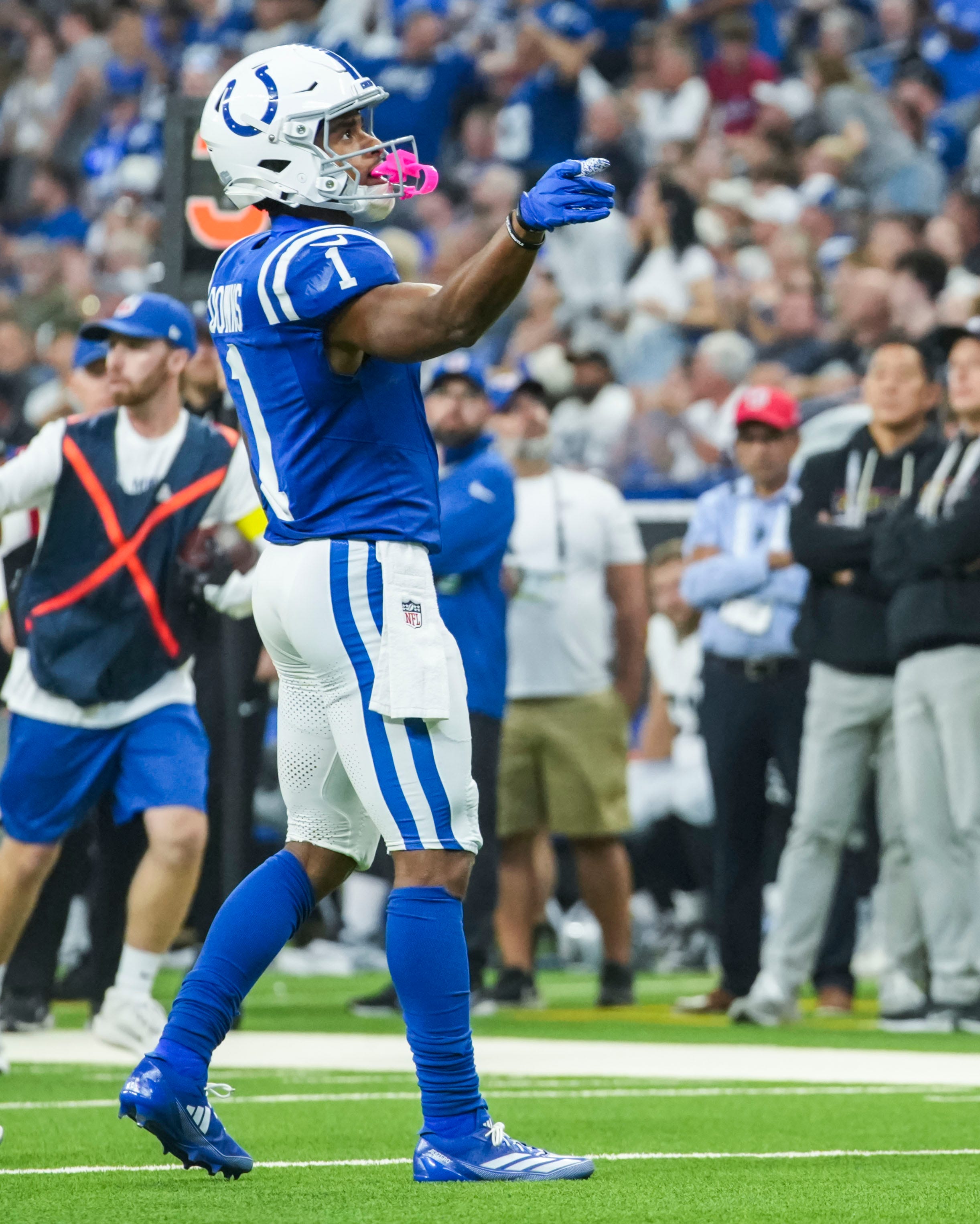 Is Josh Downs playing today? Los Angeles Chargers vs. Indianapolis ...