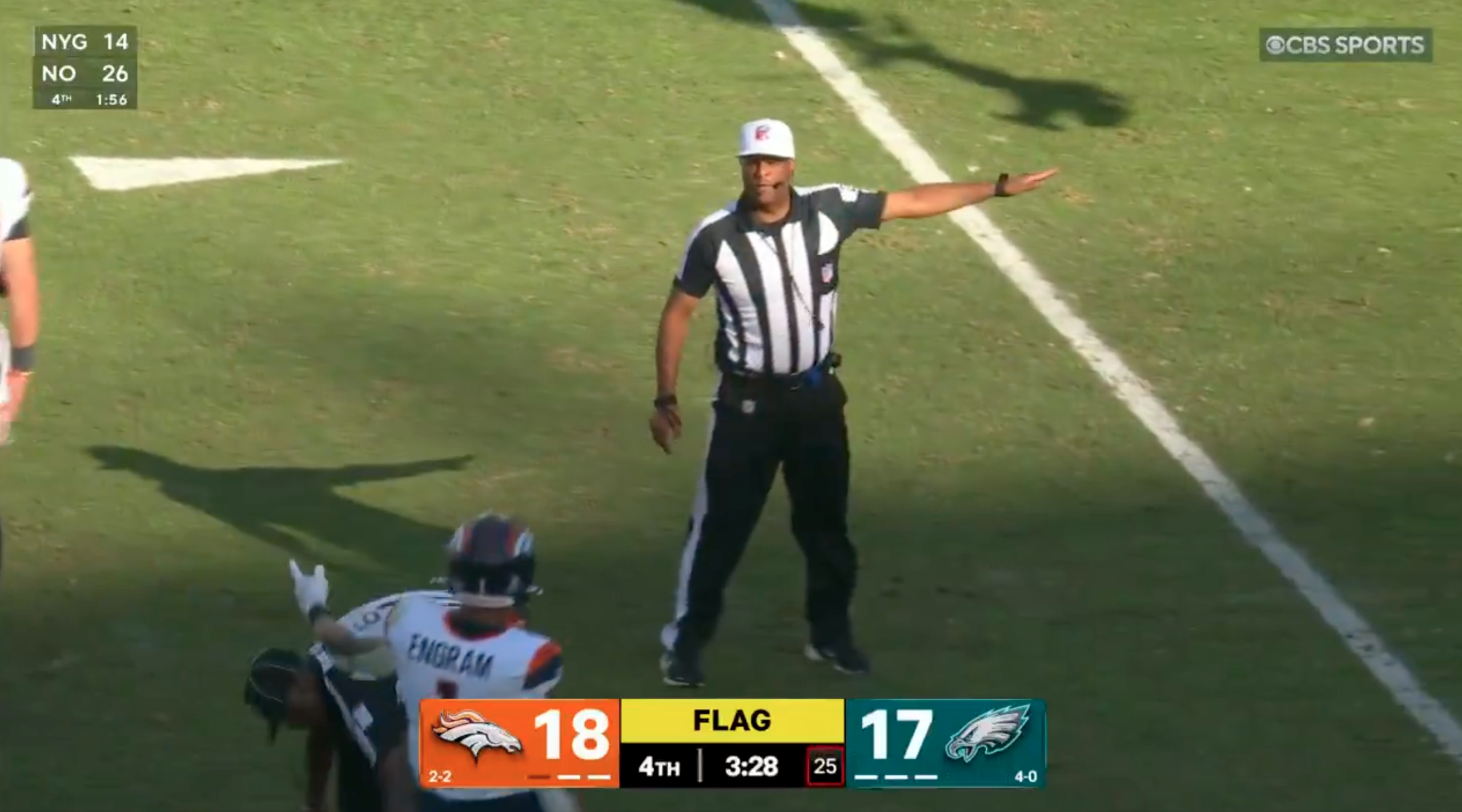 Tony Romo nails two bad calls during Broncos' comeback