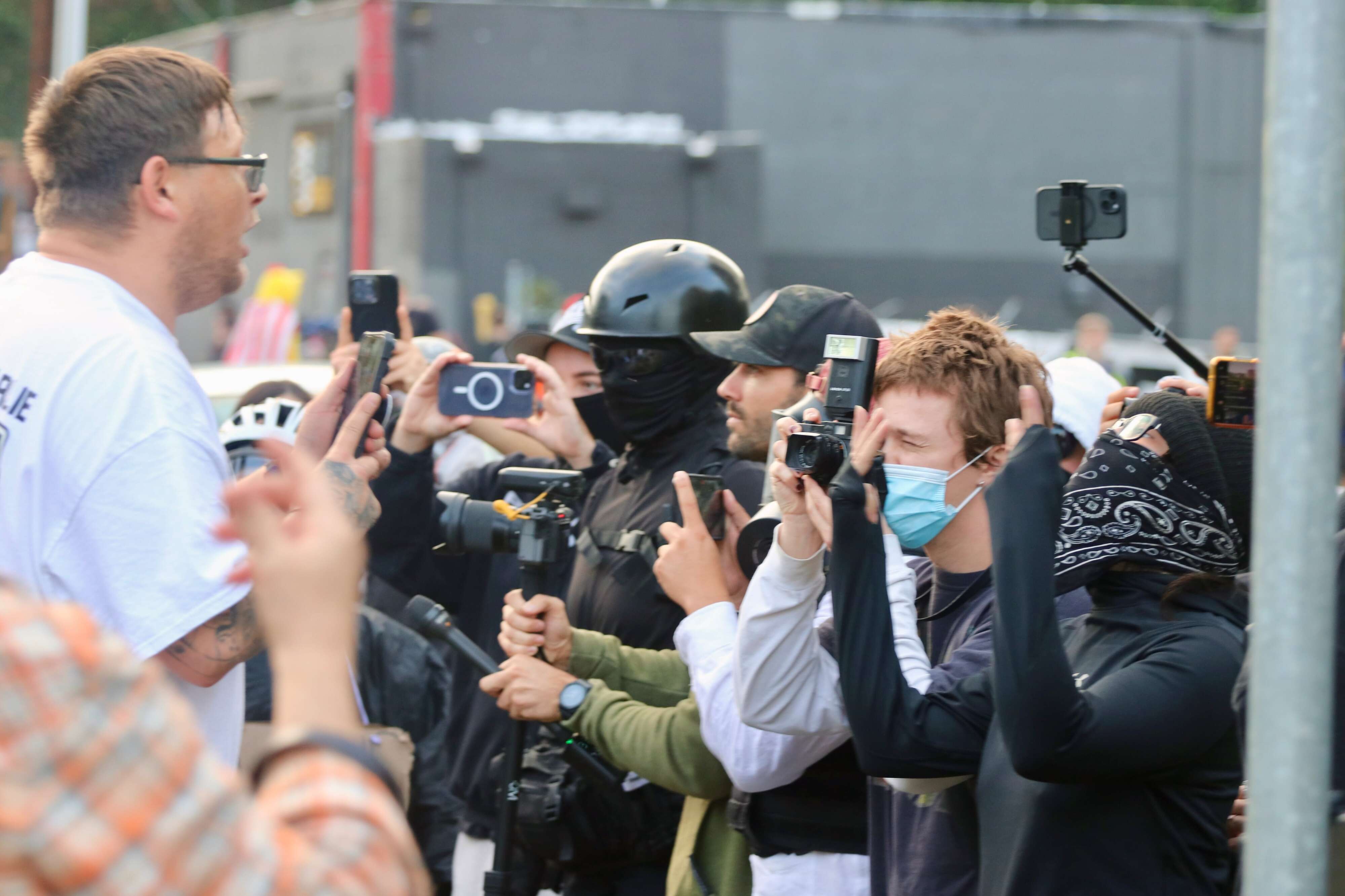 Judge blocks Oregon National Guard troops from deploying to Portland