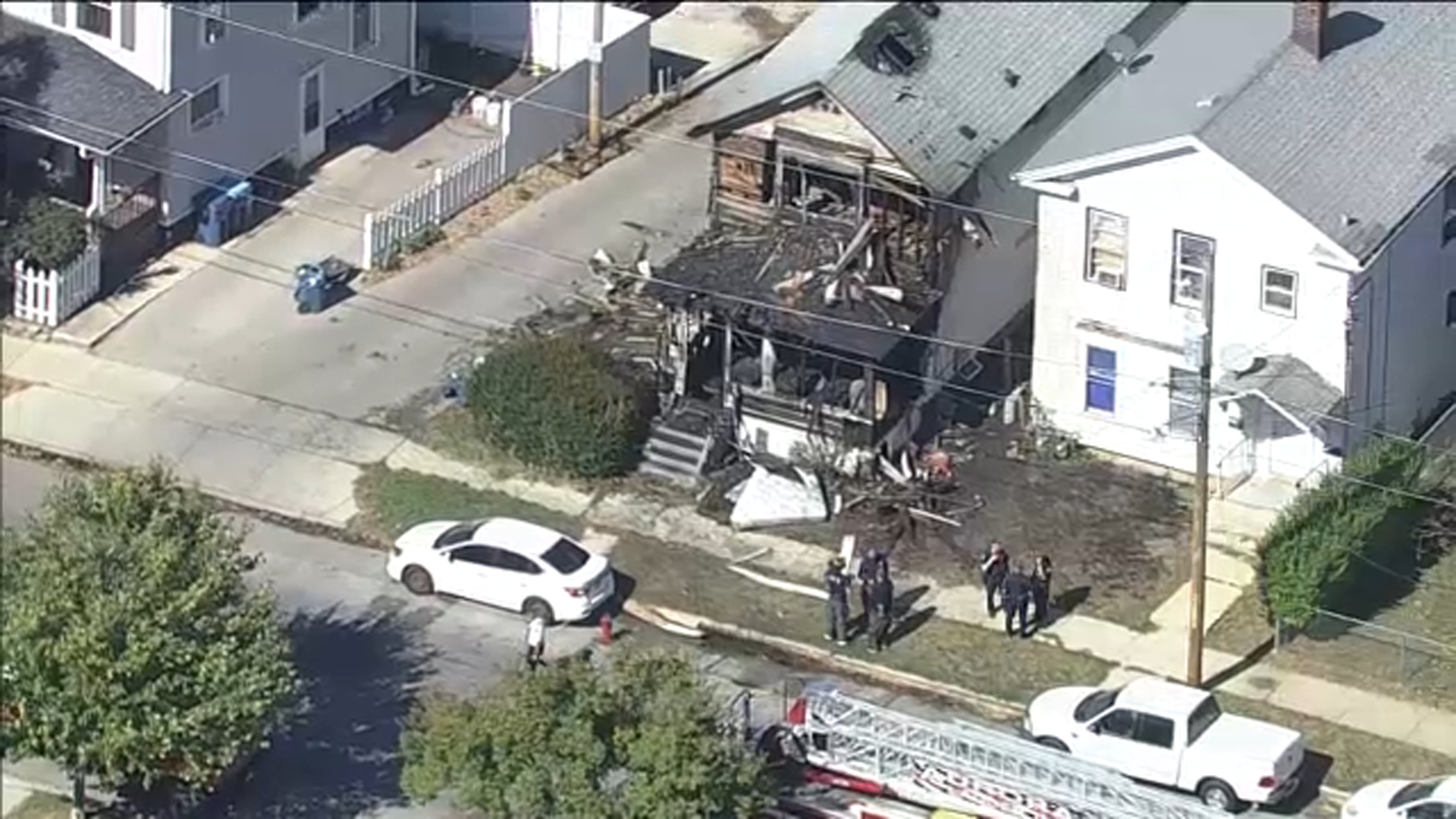 House heavily damaged by large fire in Aurora, video shows