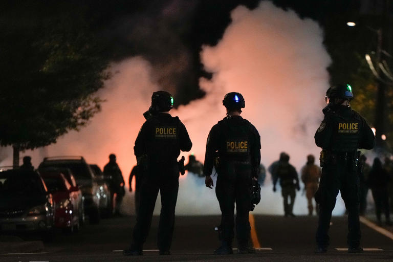 Judge deals Trump new setback in plans to deploy troops to Portland