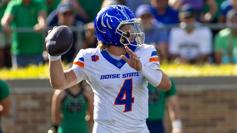 Boise State’s Spencer Danielson defends quarterback Maddux Madsen after ...