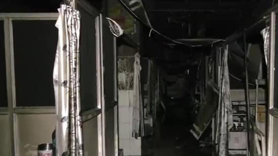 9 patients killed after massive fire at SMS Hospital's trauma centre ...