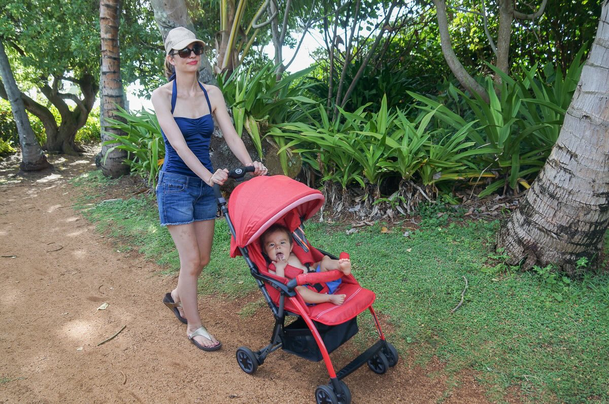 Mom’s Secrets: Bringing Car Seats and Strollers to Hawaii – Yay or Nay?