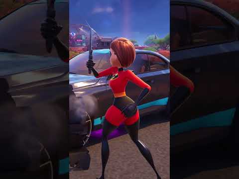 Elastigirl tried to trick Mr Incredible. But then! 😈🤣 #shorts