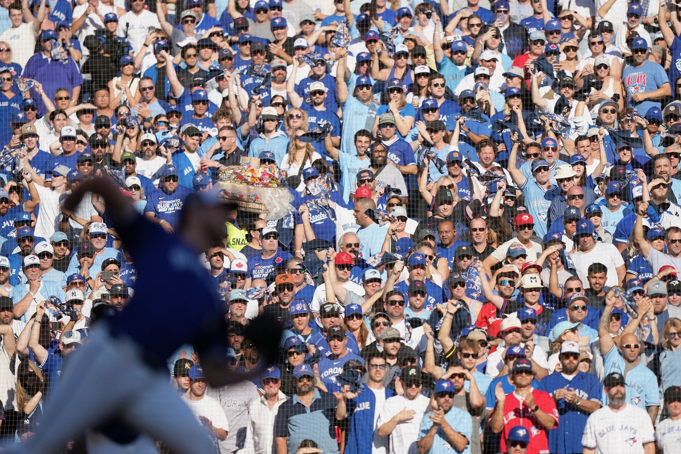 Photo Gallery: Blue Jays beat Yankees 13-7 in Game 2 of ALDS