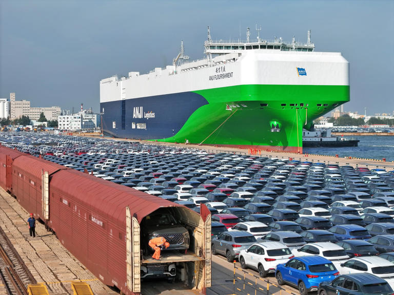 Hong Kong strengthens role as China’s financial springboard, says UBS ...