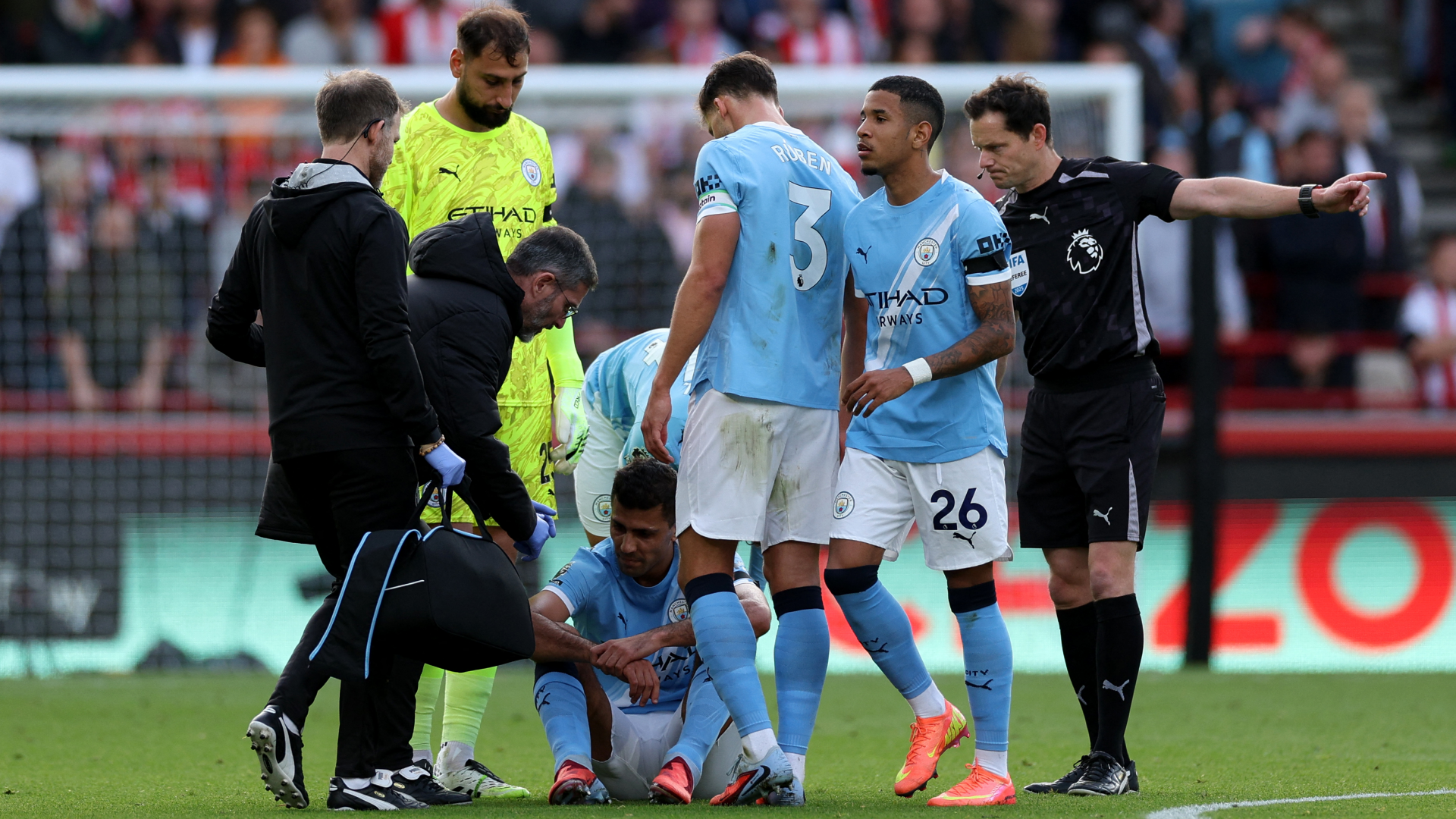 Rodri dealt ANOTHER injury blow! Man City midfielder subbed after 20 ...