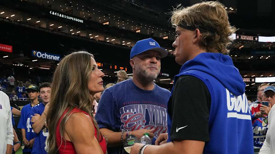 Jaxson Dart's mom Kara turns heads at Giants vs. Saints in sideline ...