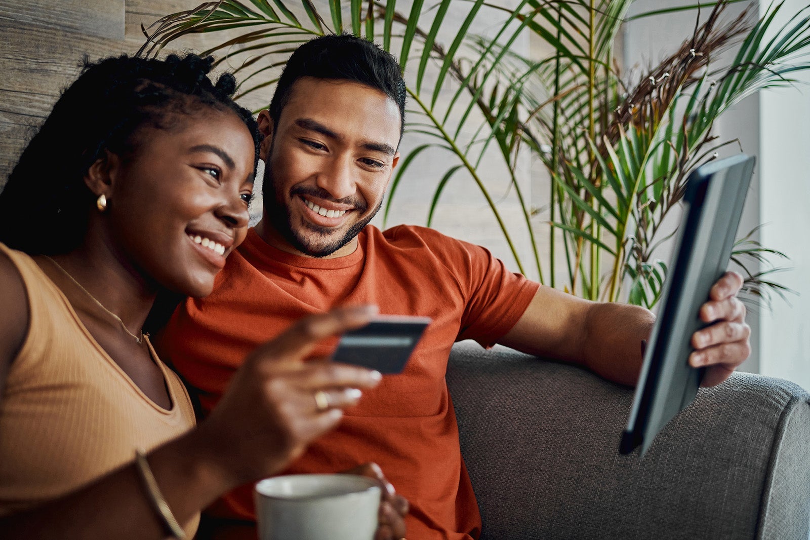 What credit score do you need to be approved for the Chase Sapphire ...