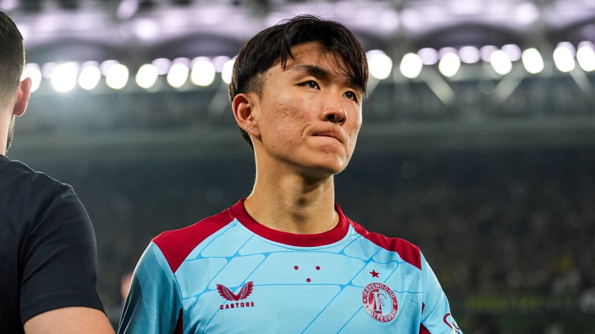 Ex-MLS star Hwang In-beom reveals dream to emulate Man Utd great