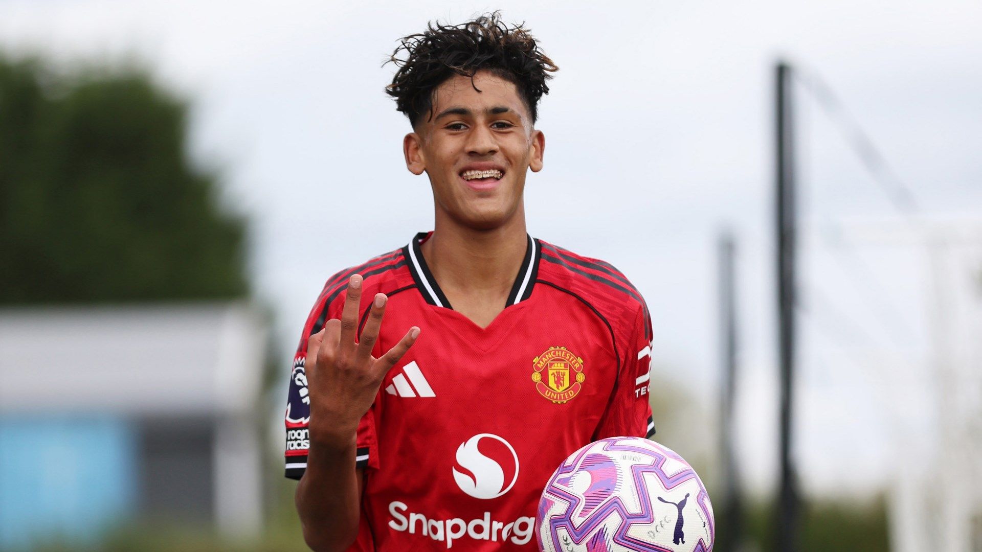 ‘Kid Messi’ JJ Gabriel ‘offered a box at the new Old Trafford'