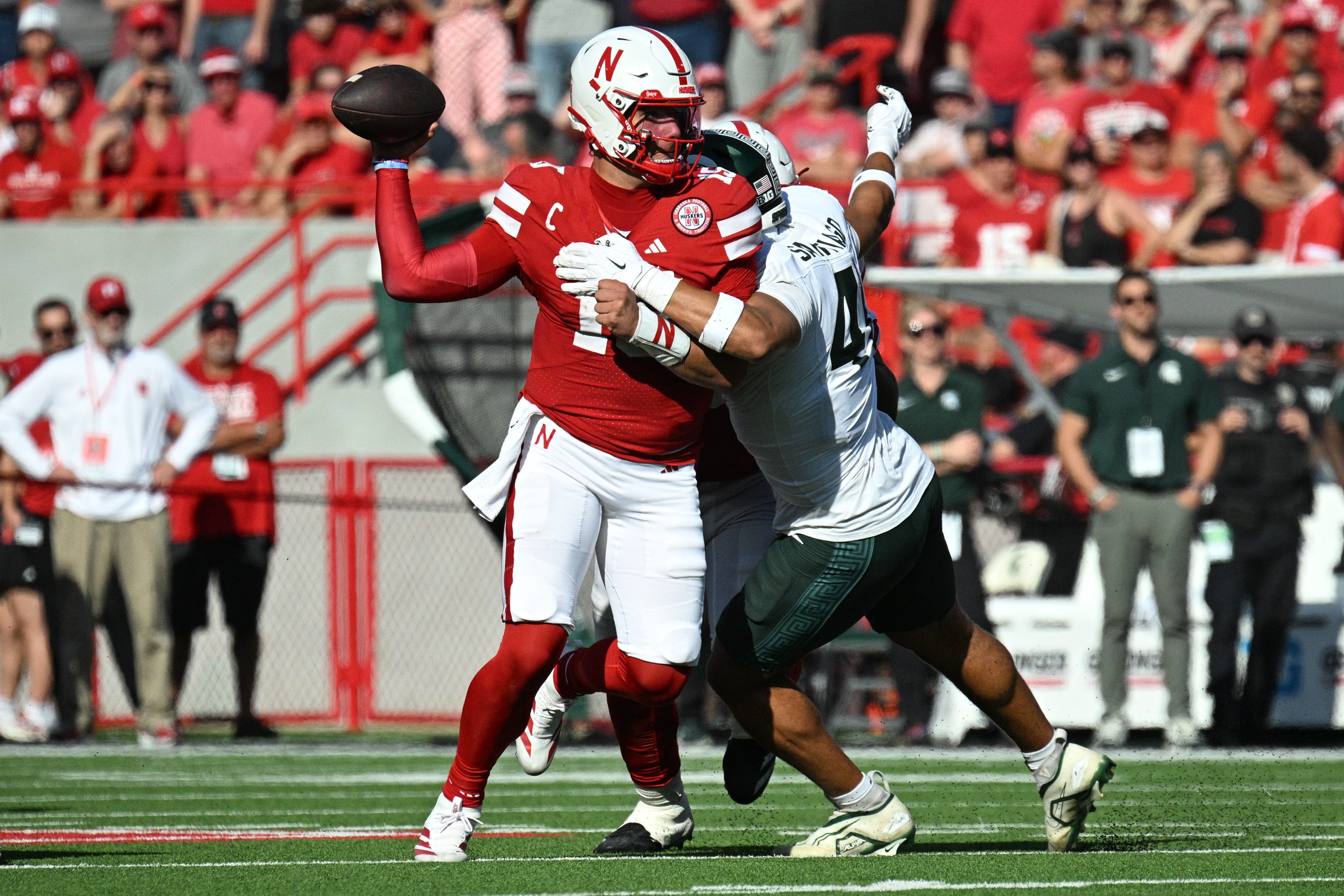 MSU football transfer edge rusher commits to Big 12 school