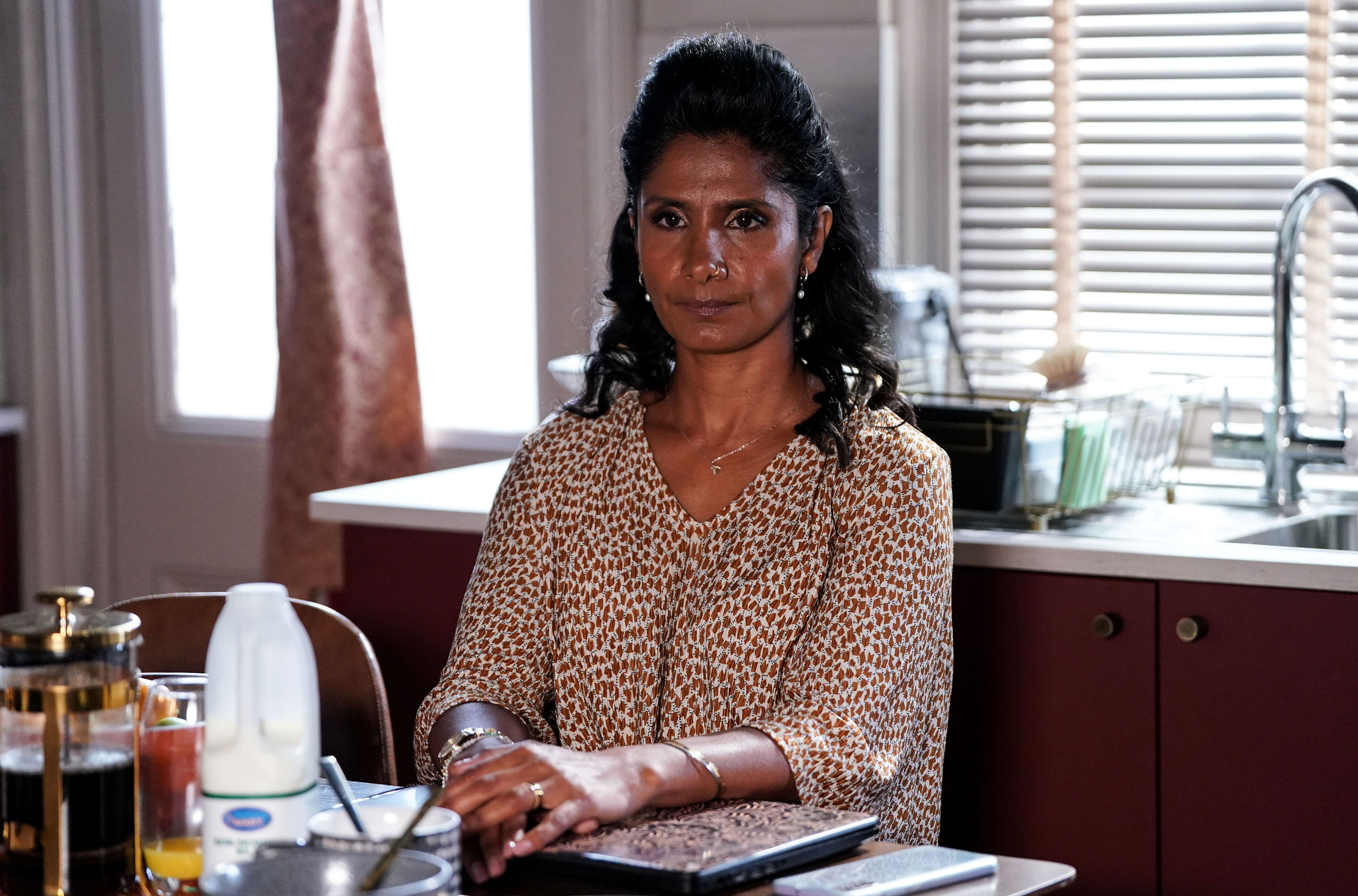 Suki conflicted on adoption as shes dubbed as bad mum