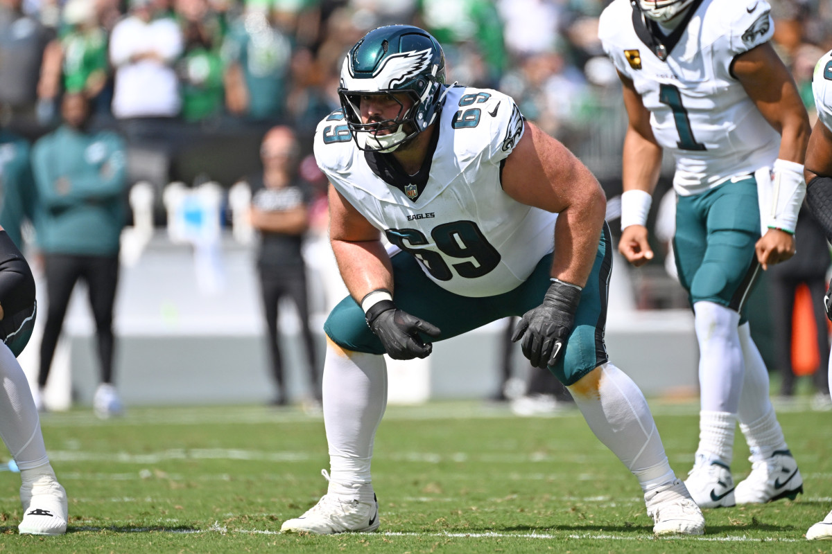 Eagles' starting left guard Landon Dickerson exits Week 5 vs Broncos ...