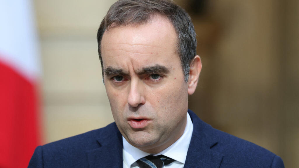 France: Sébastien Lecornu présente un gouvernement avec peu de changements