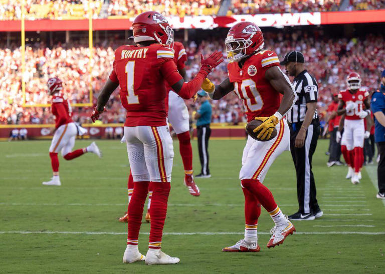 Chiefs add receiver Xavier Worthy to injury report. Here's his status ...