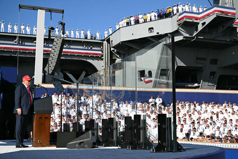 ‘Don’t worry about it, it’s all coming’: Trump promises pay raises for ...