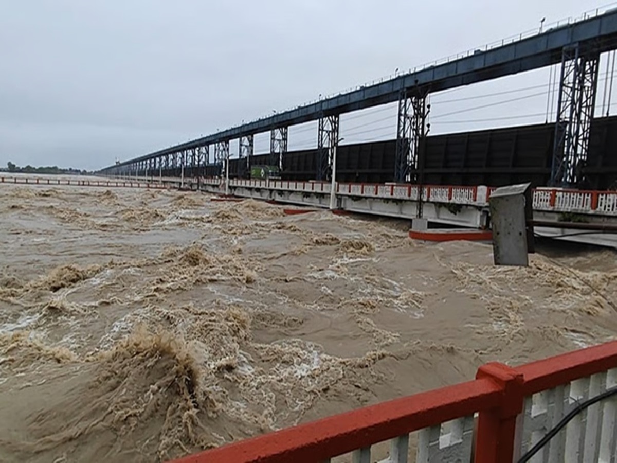 Fastest Hypercars in the World: Top 5 Speed Kings Ranked—Who Will Break ...