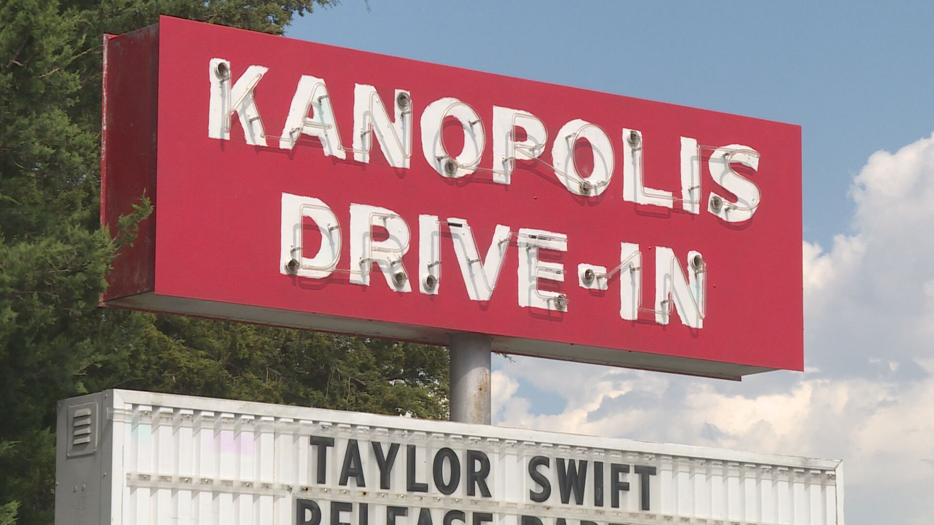 Kanopolis Drive-In raising money to replace broken projector that cost ...