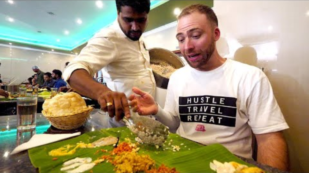 All You Can Eat Indian Vegetarian Food In Kerala - Banana Leaf Sadhya ...