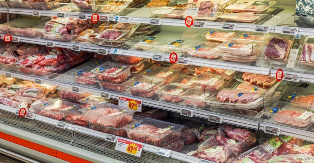 Svenskar säger nej till köttskatt – vardagspriser väger tyngst