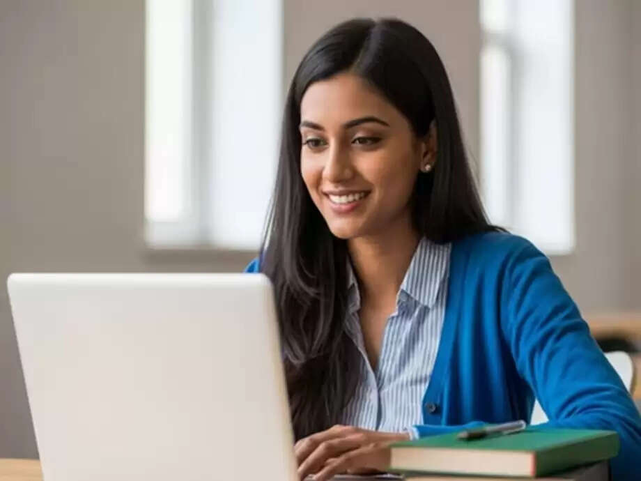 Part Time Jobs: These 5 part time jobs can be done along with college ...